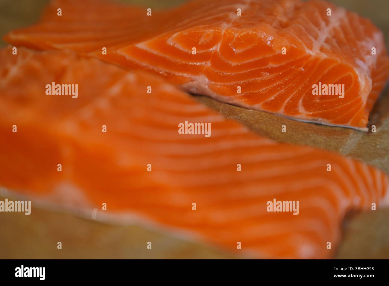 Fresh uncooked salmon fish hi-res stock photography and images - Alamy