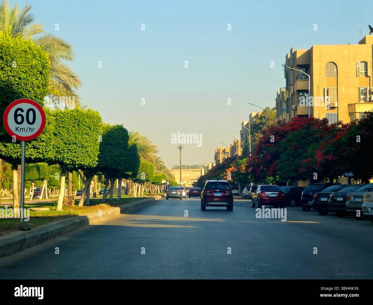 Dubai uae october 2025 residential hi-res stock photography and images ...