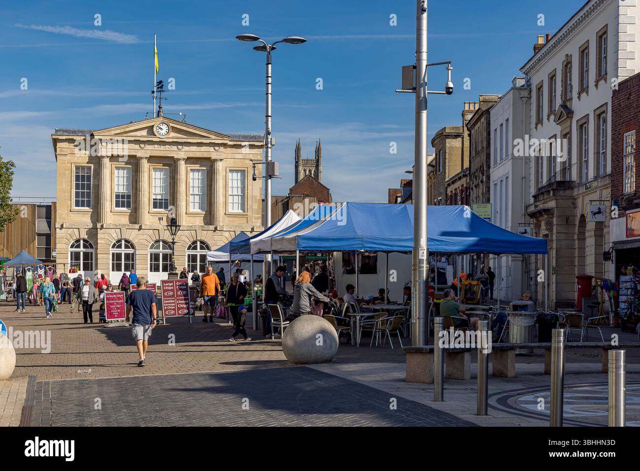 Andover high street hi-res stock photography and images - Alamy