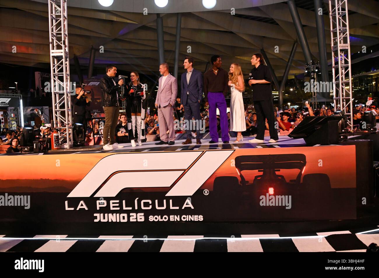 (L-R) Brad Pitt, Director Joseph Kosinski, Damson Idris, Kerry Condon ...
