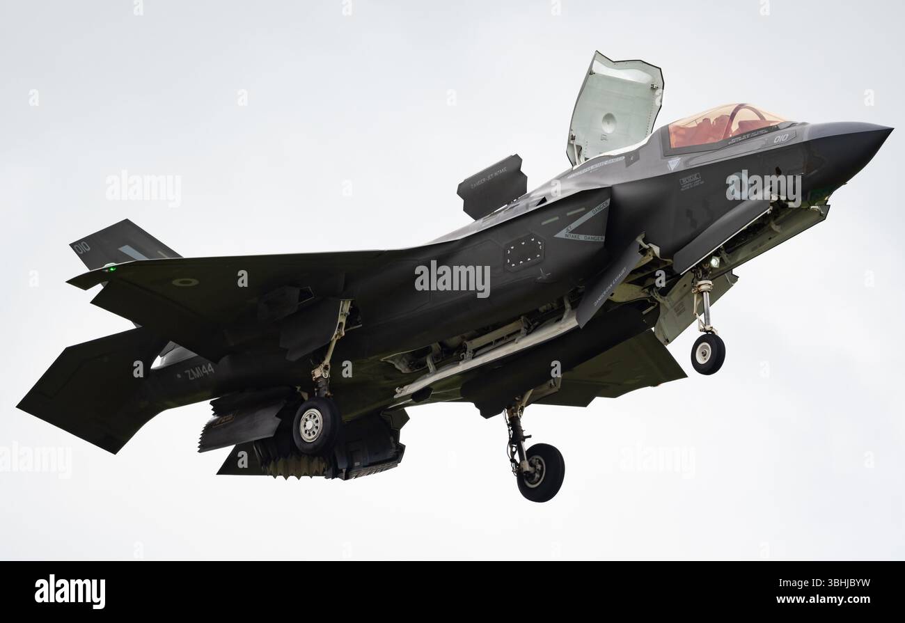 RAF Lockheed Martin F-35B Lightning II displays at the 2025 RAF Cosford ...
