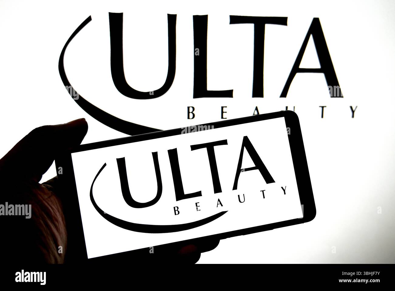 India. 09th June, 2025. In this photo illustration, an Ulta beauty logo ...