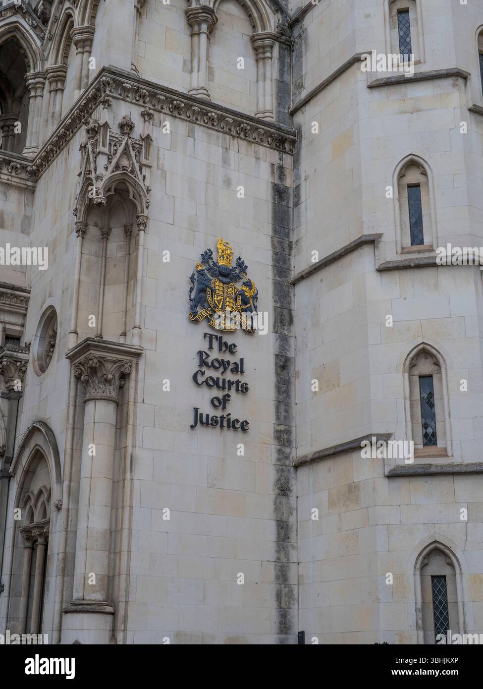 The Royal Courts of Justice, Victorian Gothic, Westminster, London ...