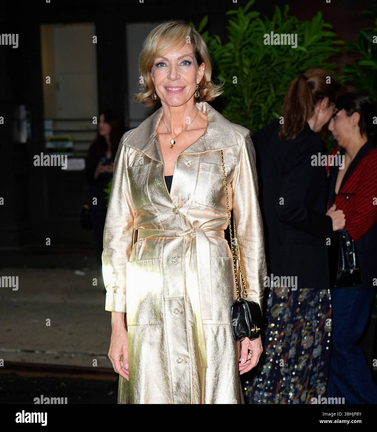 Photo by: XNY/STAR MAX/IPx 2025 6/9/25 Allison Janney arrives at the ...