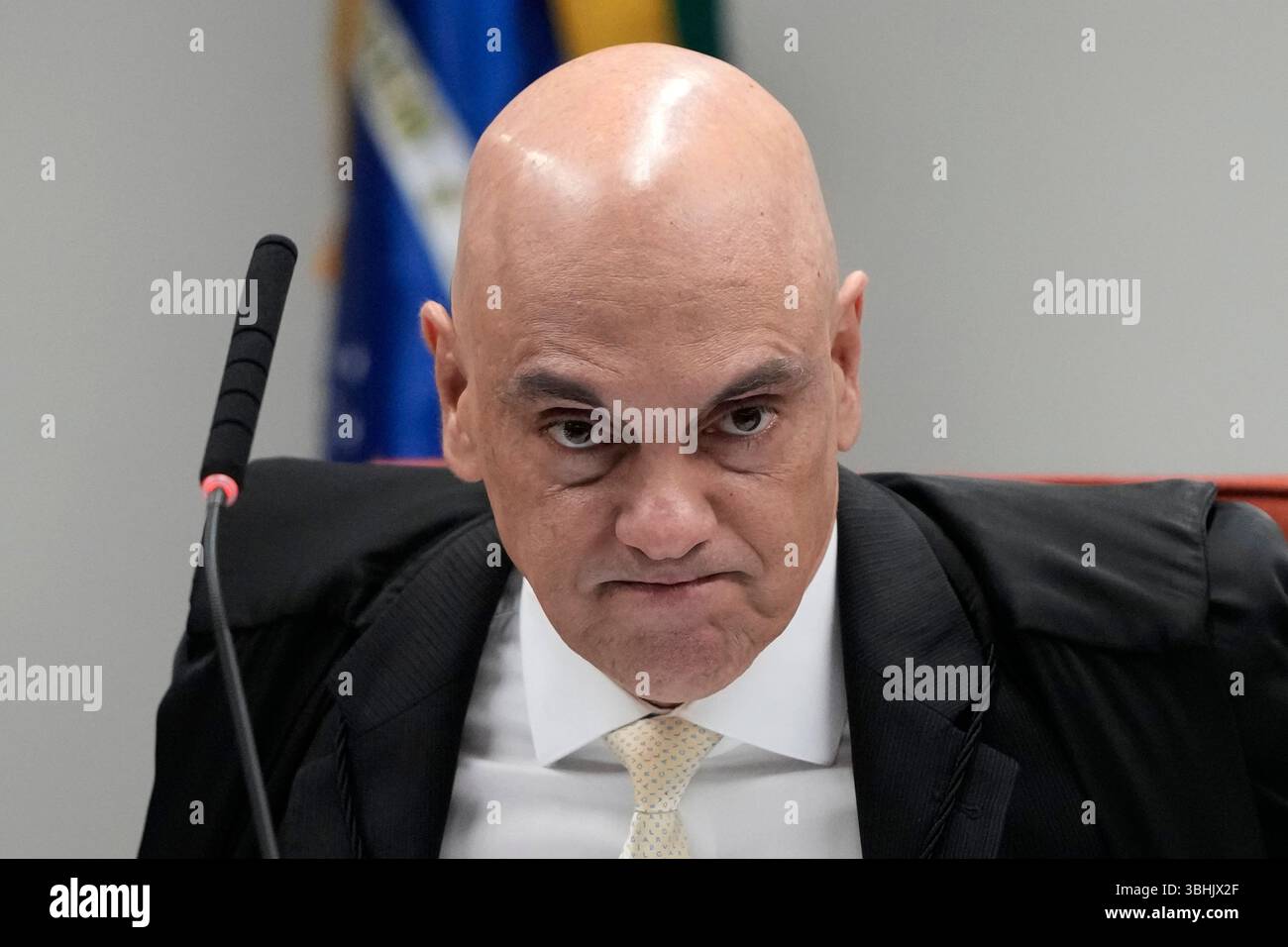 Brazilian Supreme Court Judge Alexandre de Moraes holds a trial for ...