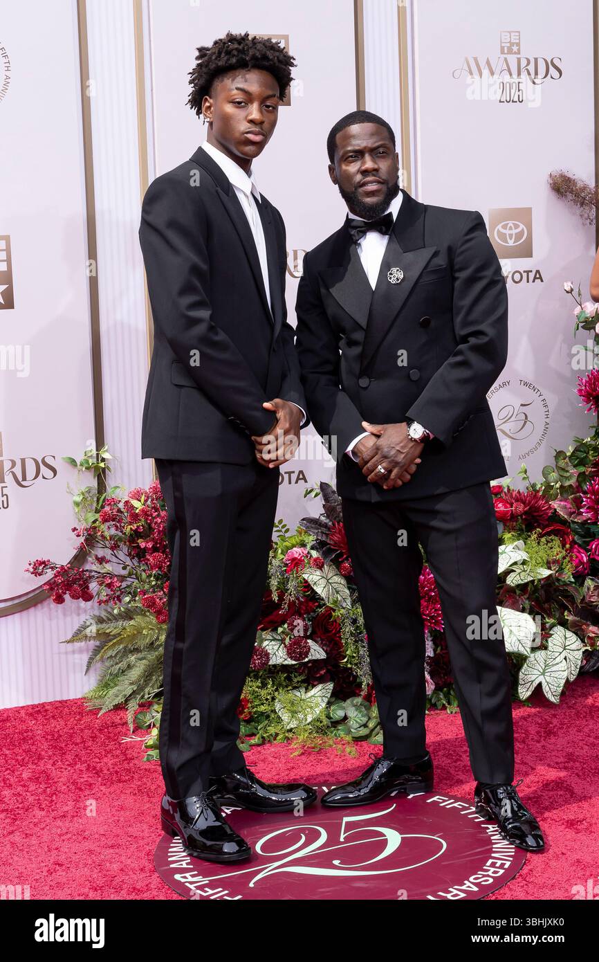 Los Angeles, USA. 09th June, 2025. Hendrix Hart and Kevin Hart attend ...