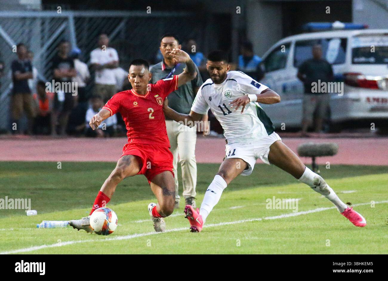 Yangon, Myanmar. 10th June, 2025. Hein Phyo Win (L) of Myanmar vies ...