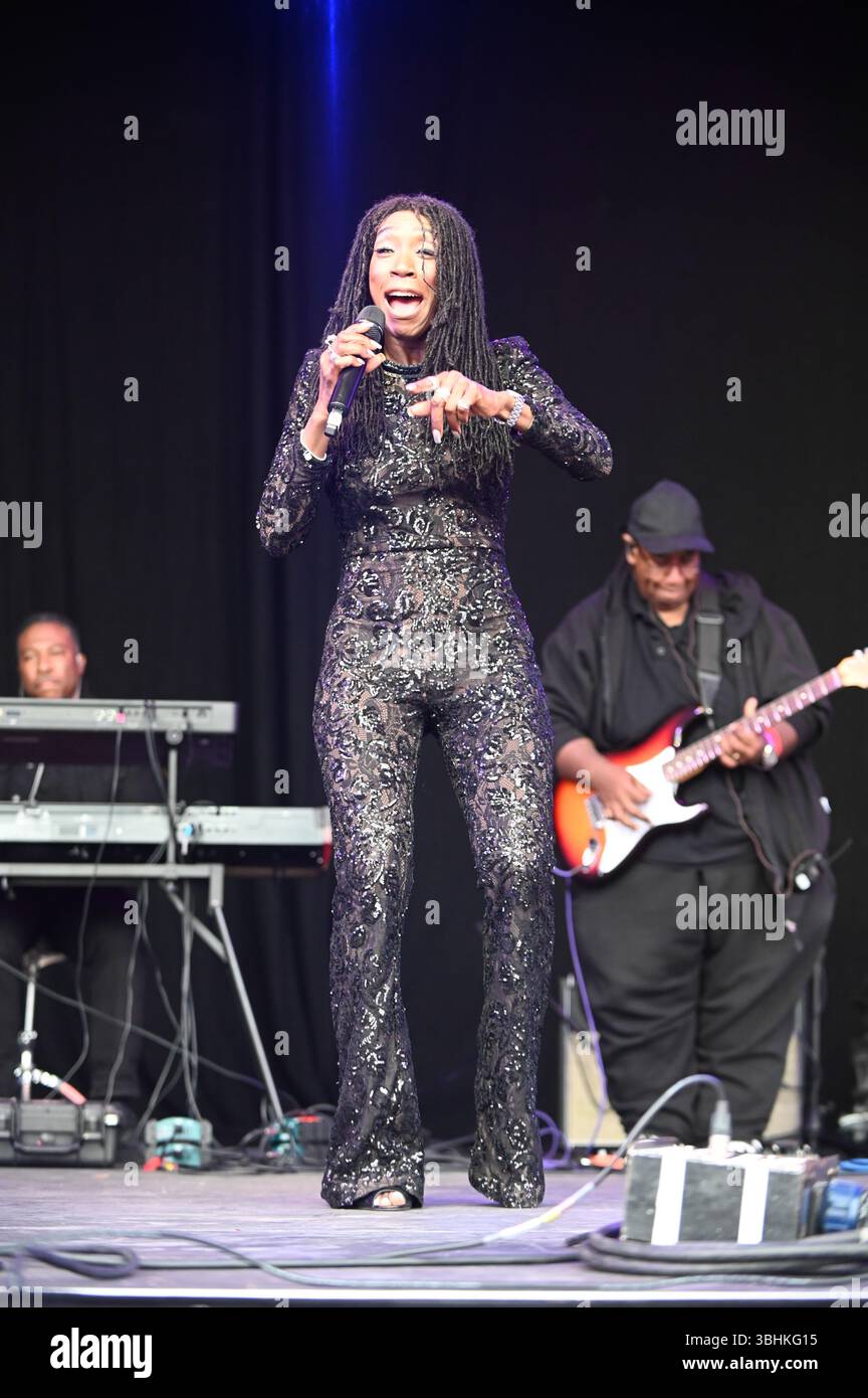 Heather Small Performing at Donny Fest 2025 , Doncaster, UK Stock Photo ...