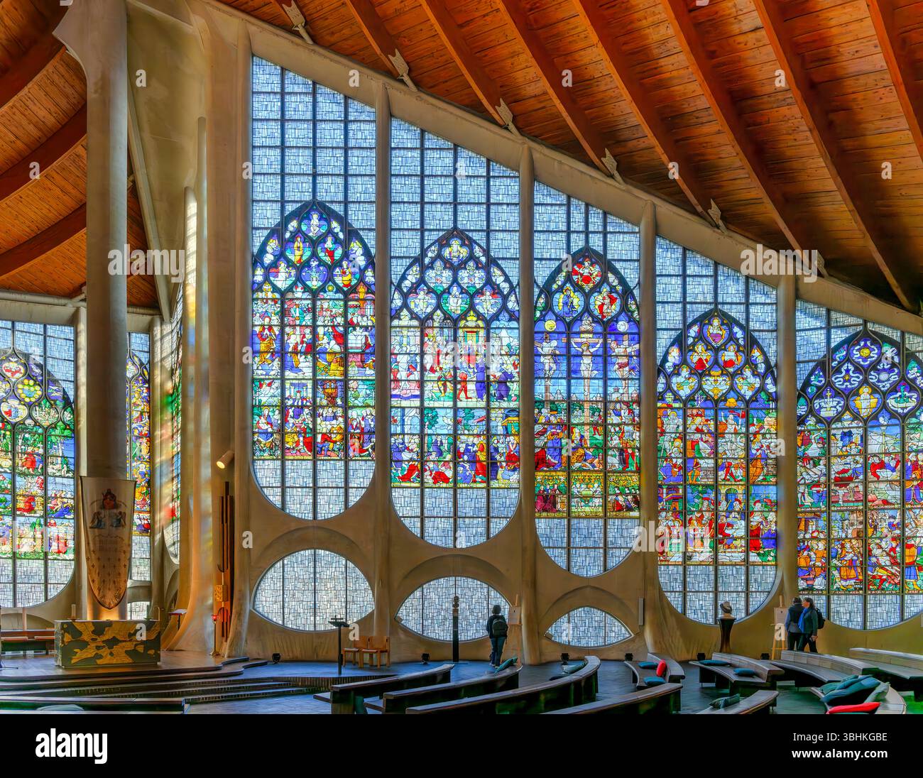 Inside Saint Joan of Arc Church (Église Sainte-Jeanne-d'Arc) in Rouen ...