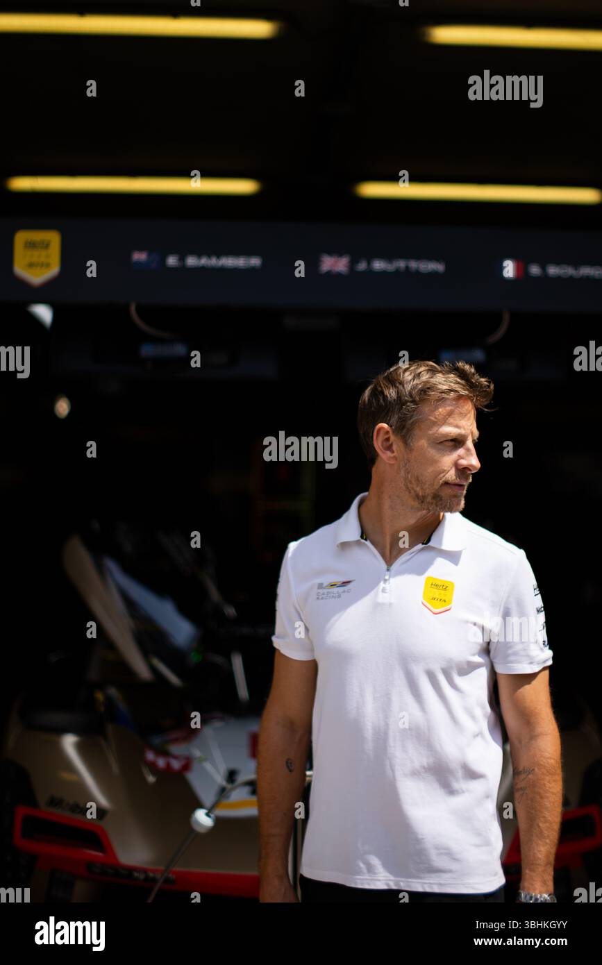 BUTTON Jenson (gbr), Cadillac Hertz Team Jota, Cadillac V-Series.R, #38 ...