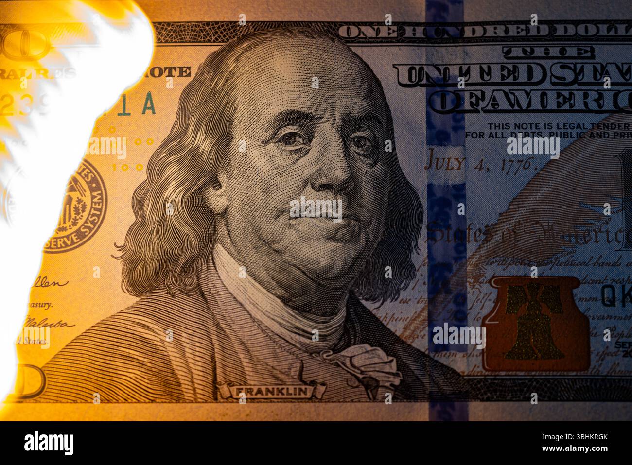 Burning US One Hundred Dollar Bill Stock Photo - Alamy
