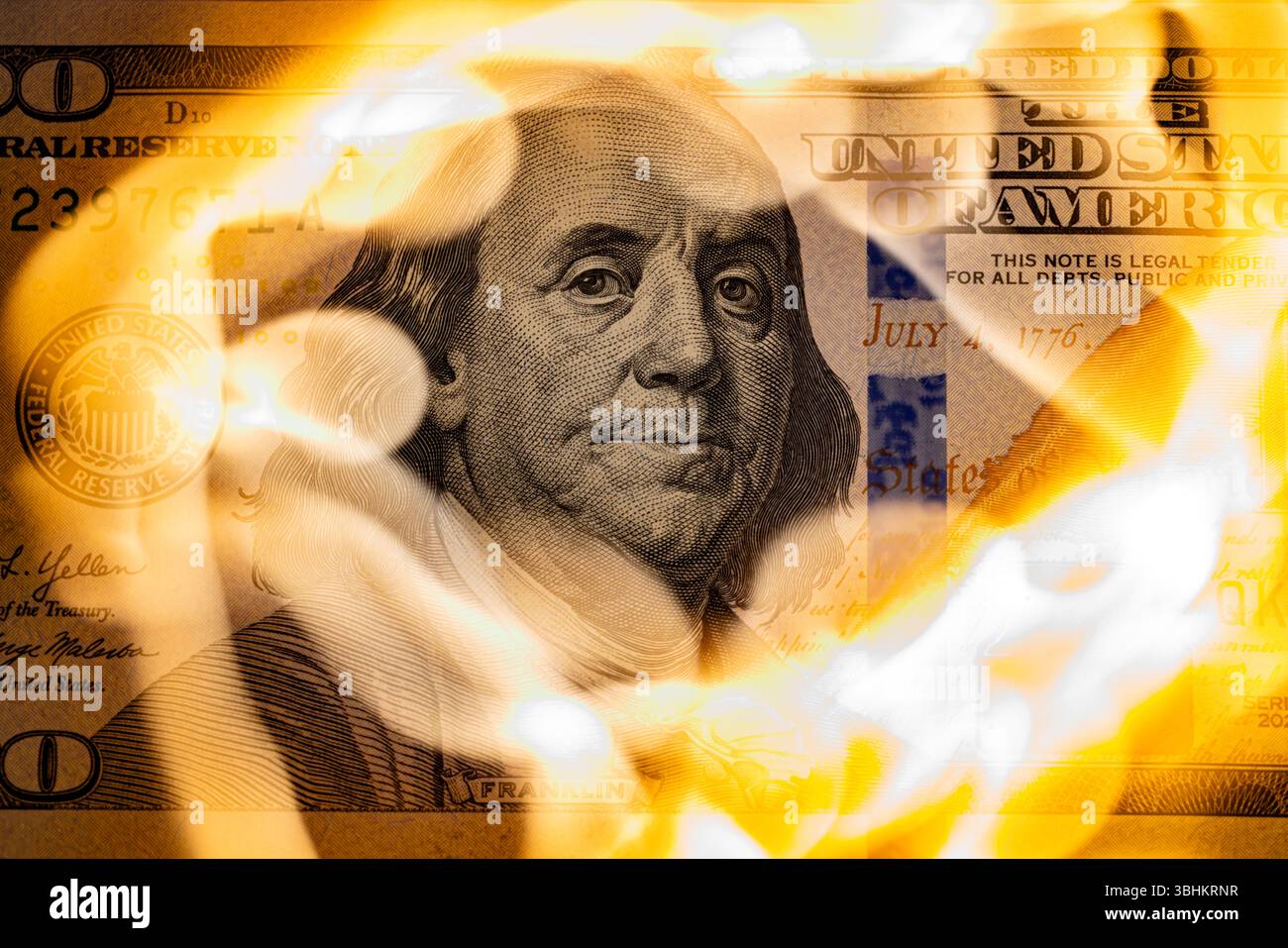 Burning US One Hundred Dollar Bill Stock Photo - Alamy