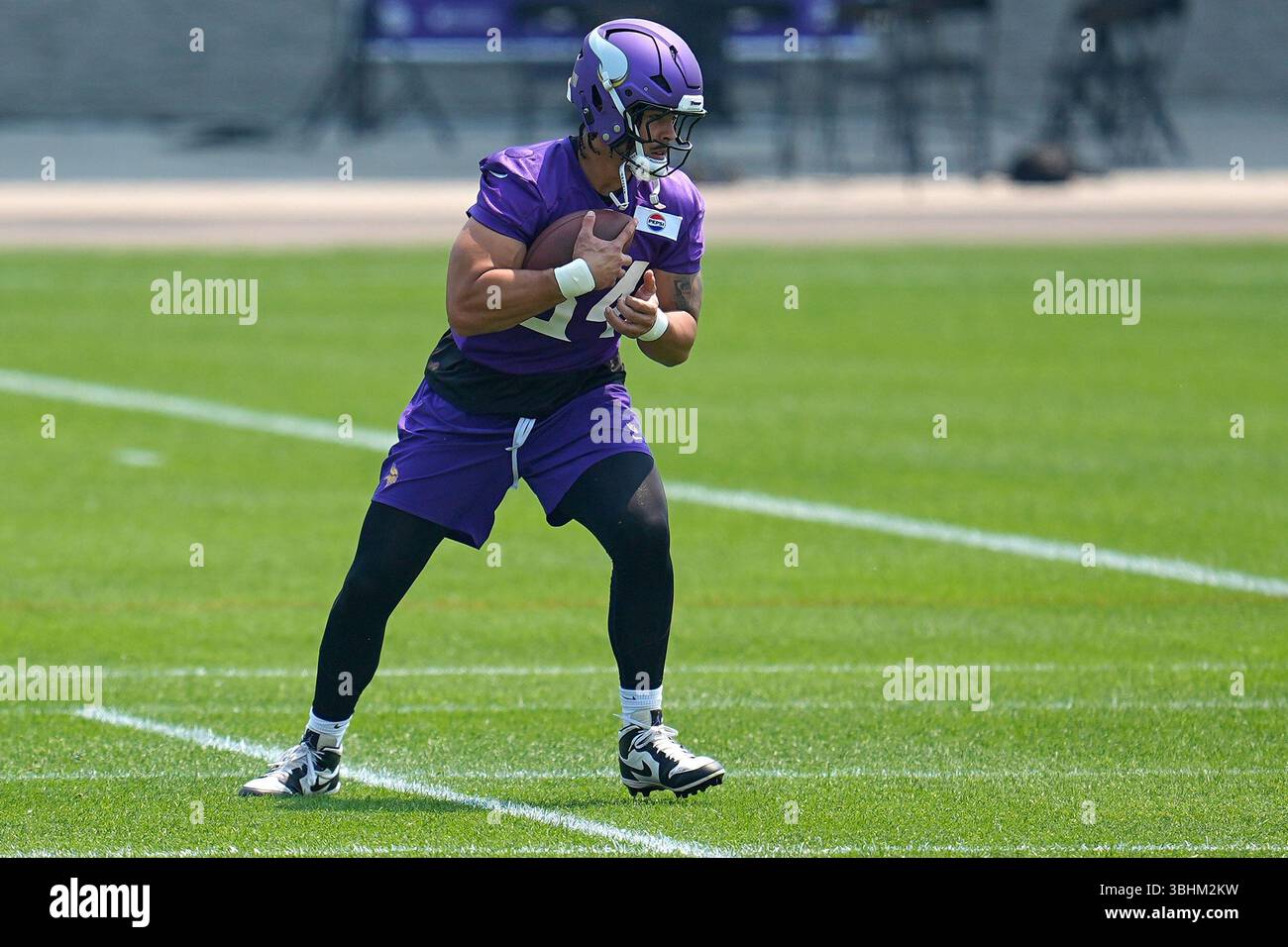 Minnesota Vikings tight end Josh Oliver (84) takes part in drills during practice at NFL ...