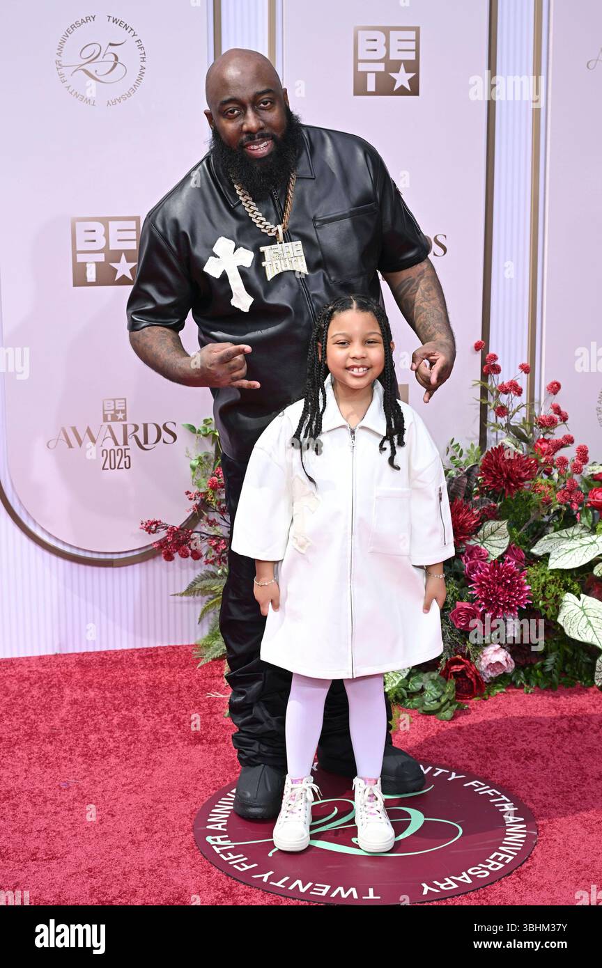 Trae tha Truth und Truth Thompson bei der Verleihung der 25. BET Awards ...