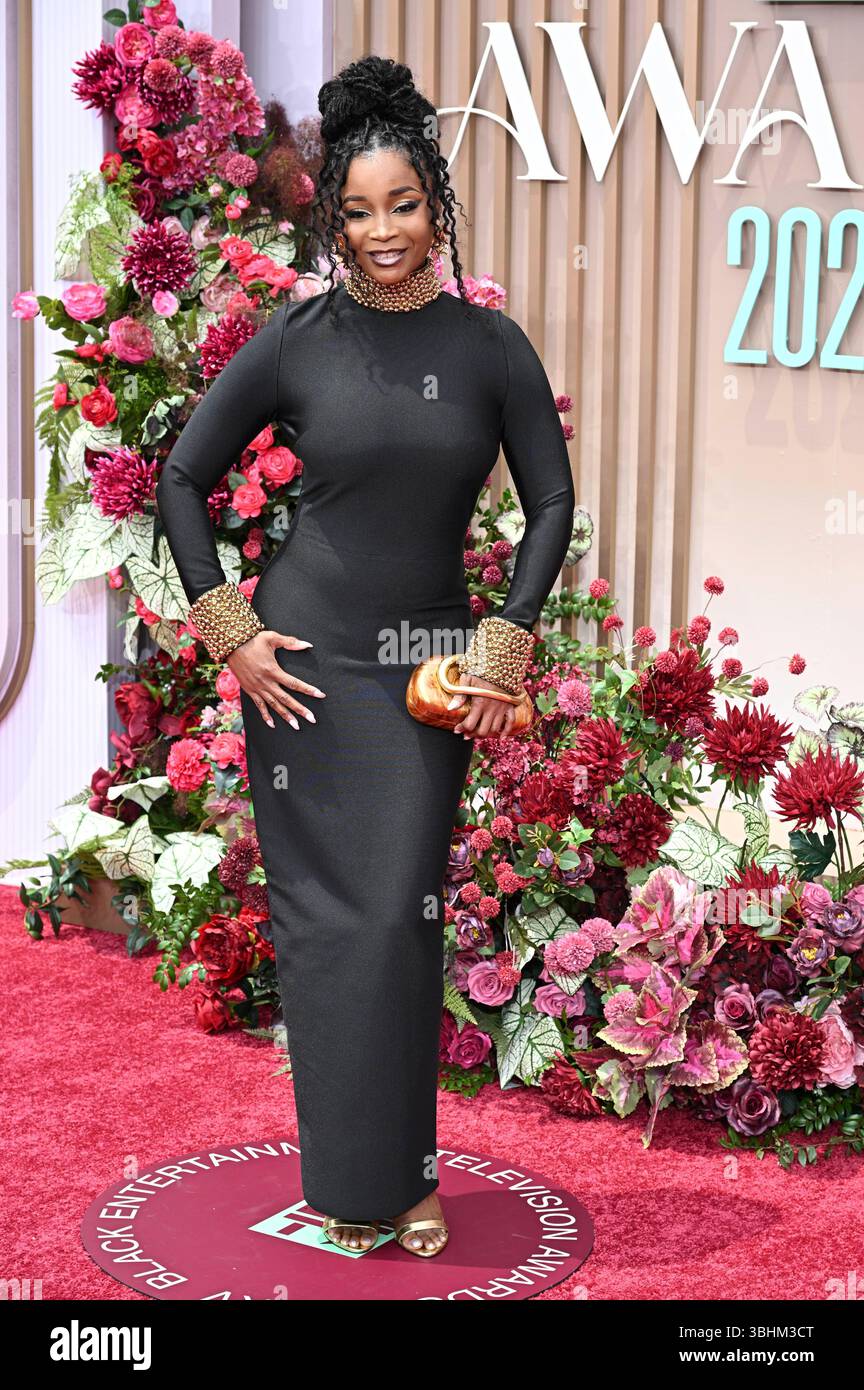 Jennifer Sears bei der Verleihung der 25. BET Awards 2025 im Peacock ...