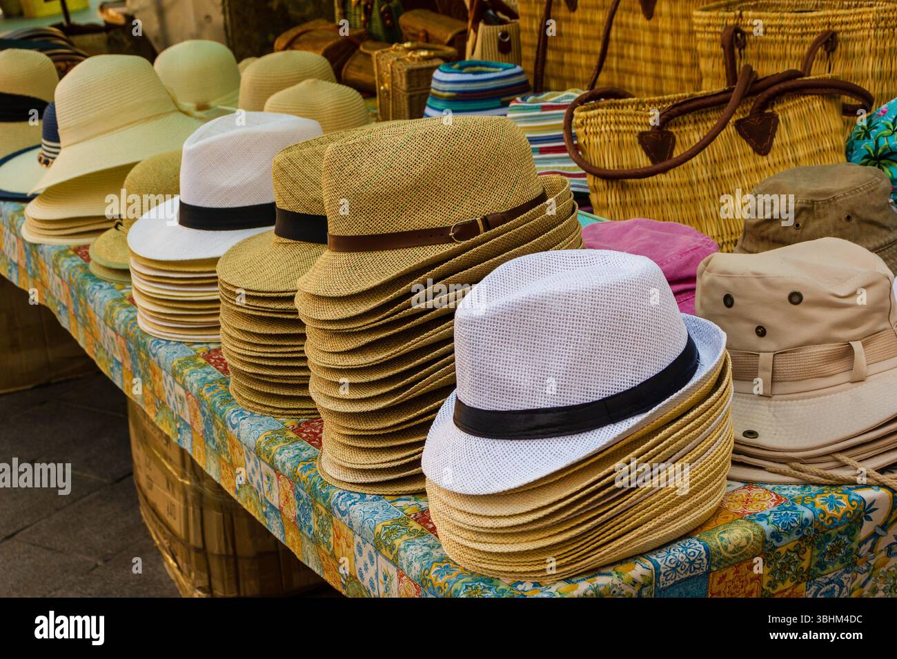 Clothing stall display of hats hi-res stock photography and images - Alamy