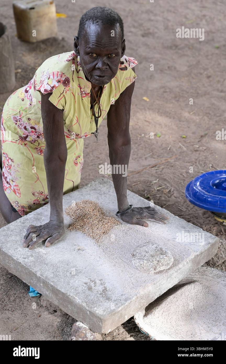 SOUTH-SUDAN, state Western Bahr el Ghazal, town Wau, village Agok for ...
