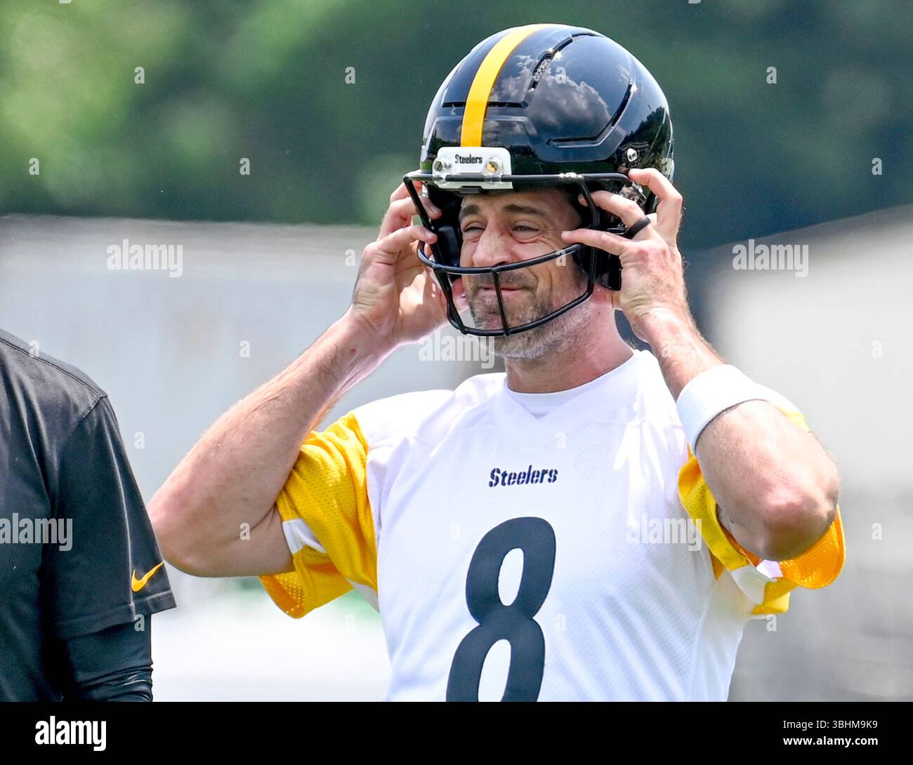 Aaron rodgers steelers hi-res stock photography and images - Alamy