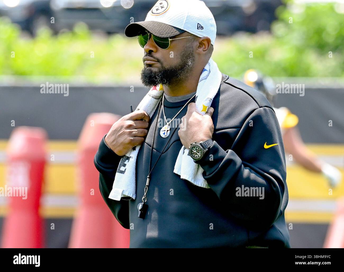 Mike tomlin steelers 2025 hi-res stock photography and images - Alamy