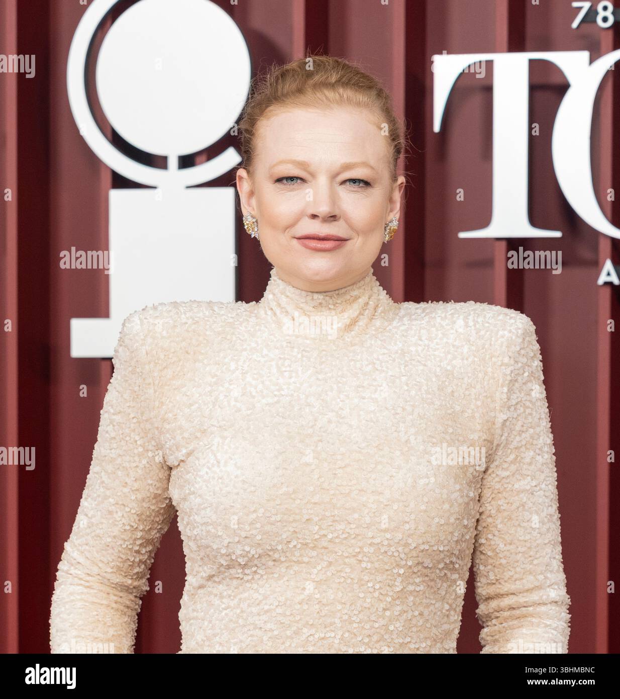 Sarah Snook wearing dress by Richard Quinn attends 78th annual TONY ...