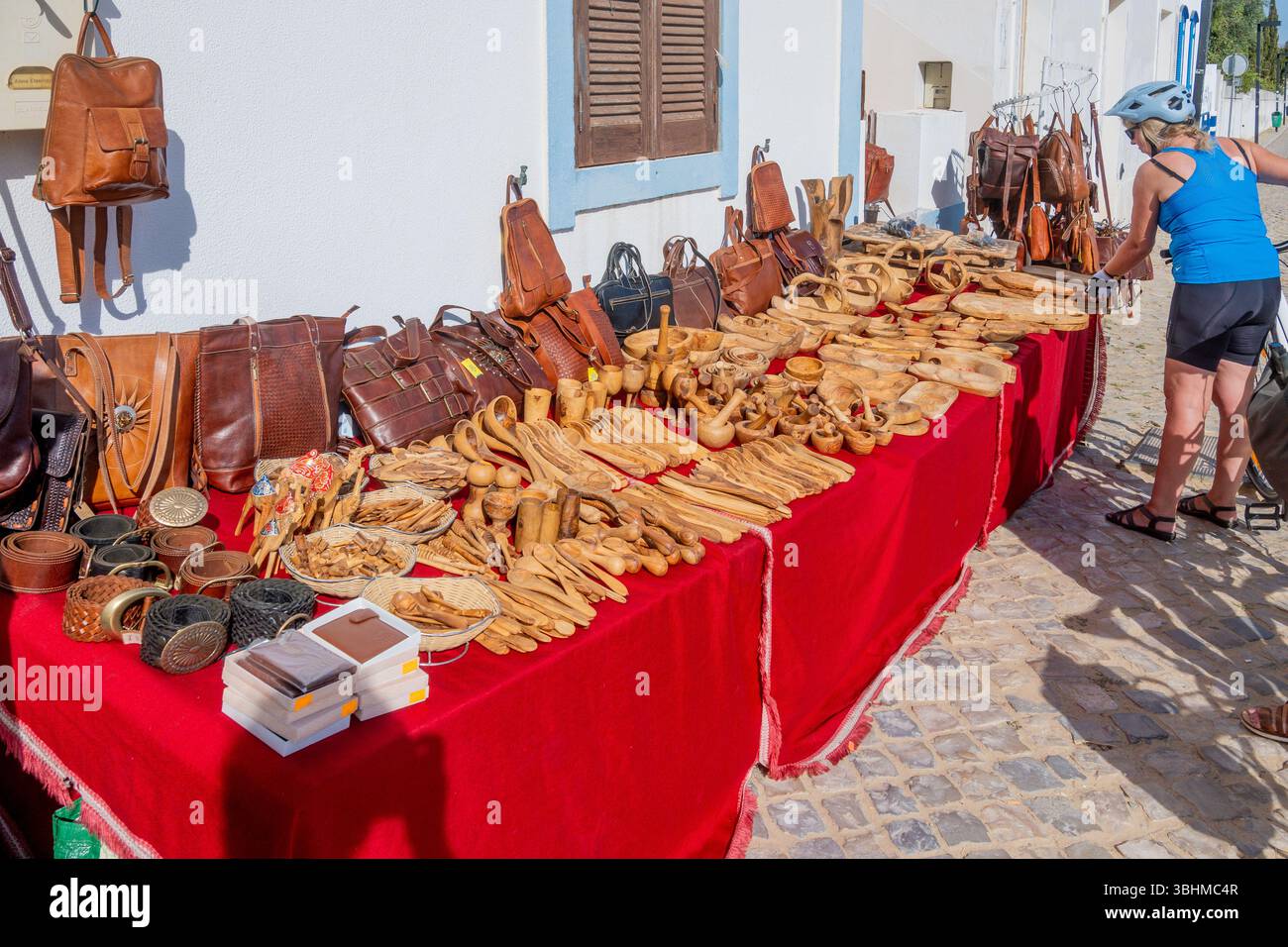 Display_table hi-res stock photography and images - Alamy