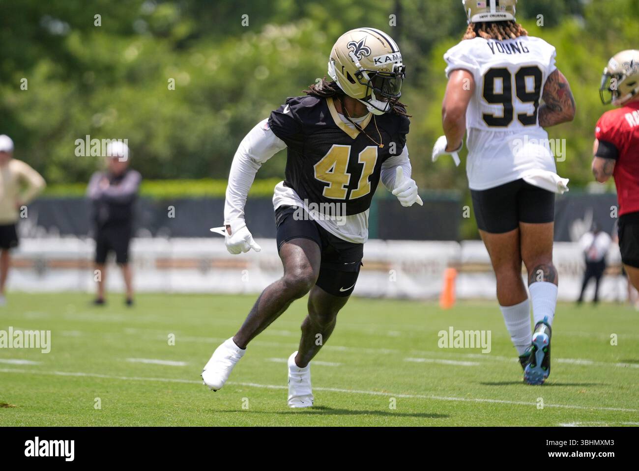 New Orleans Saints running back Alvin Kamara (41) goes through drills during practice at NFL ...
