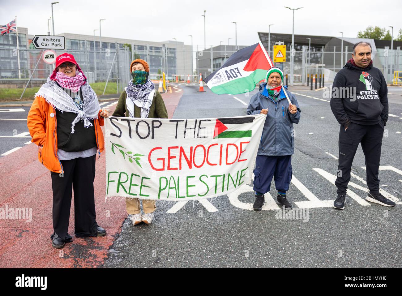 Samlesbury, UK. 10 JUN, 2025. Pro Palestine protestors shut down ...