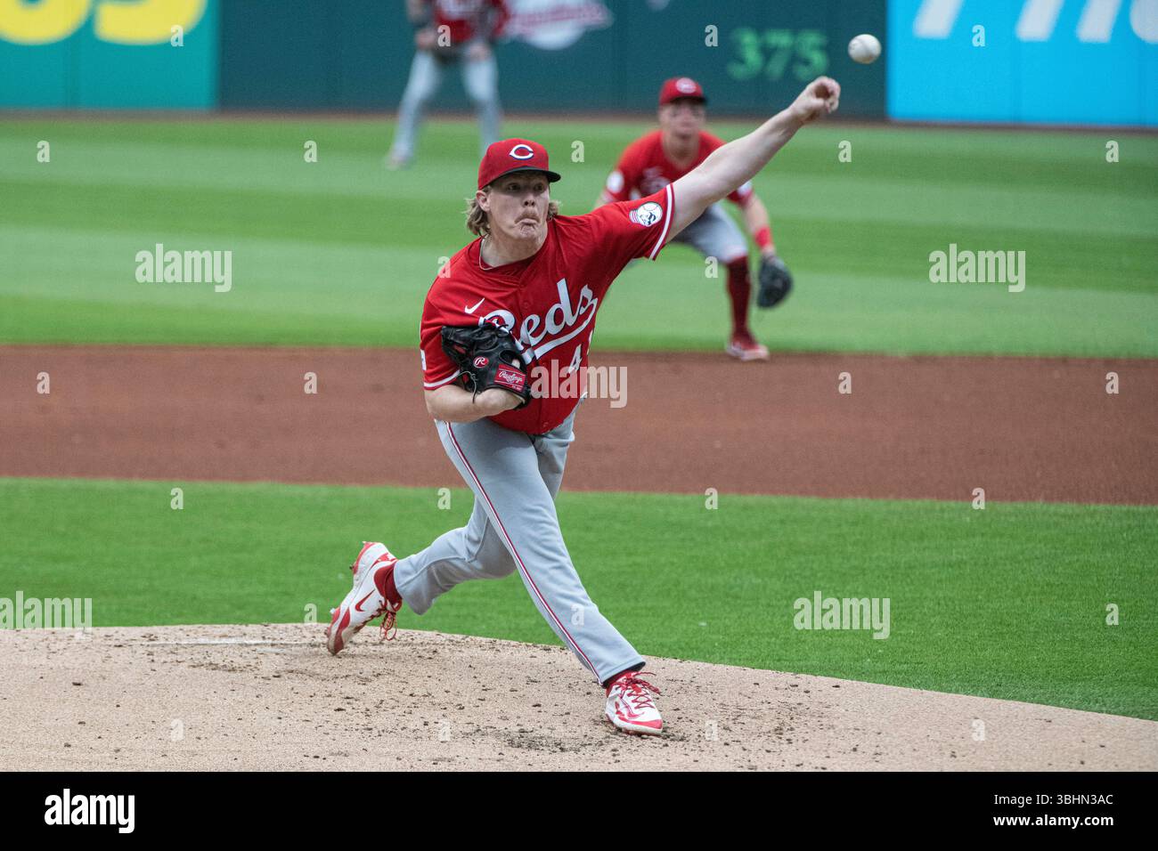 Cincinnati Reds starting pitcher Andrew Abbott delivers against the ...