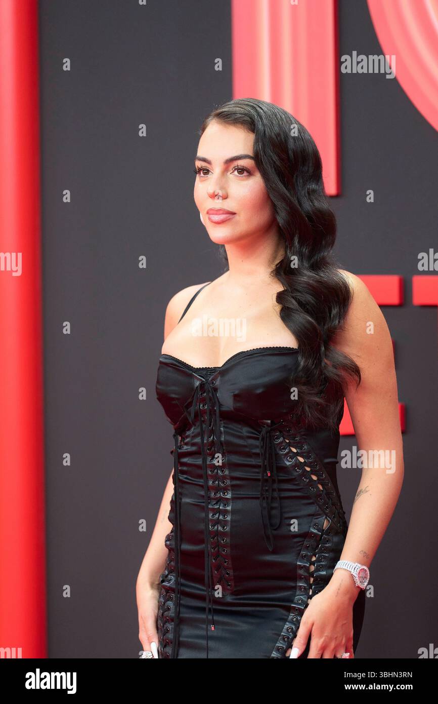 Georgina Rodriguez attends Netflix Spain's 10th anniversary party red ...
