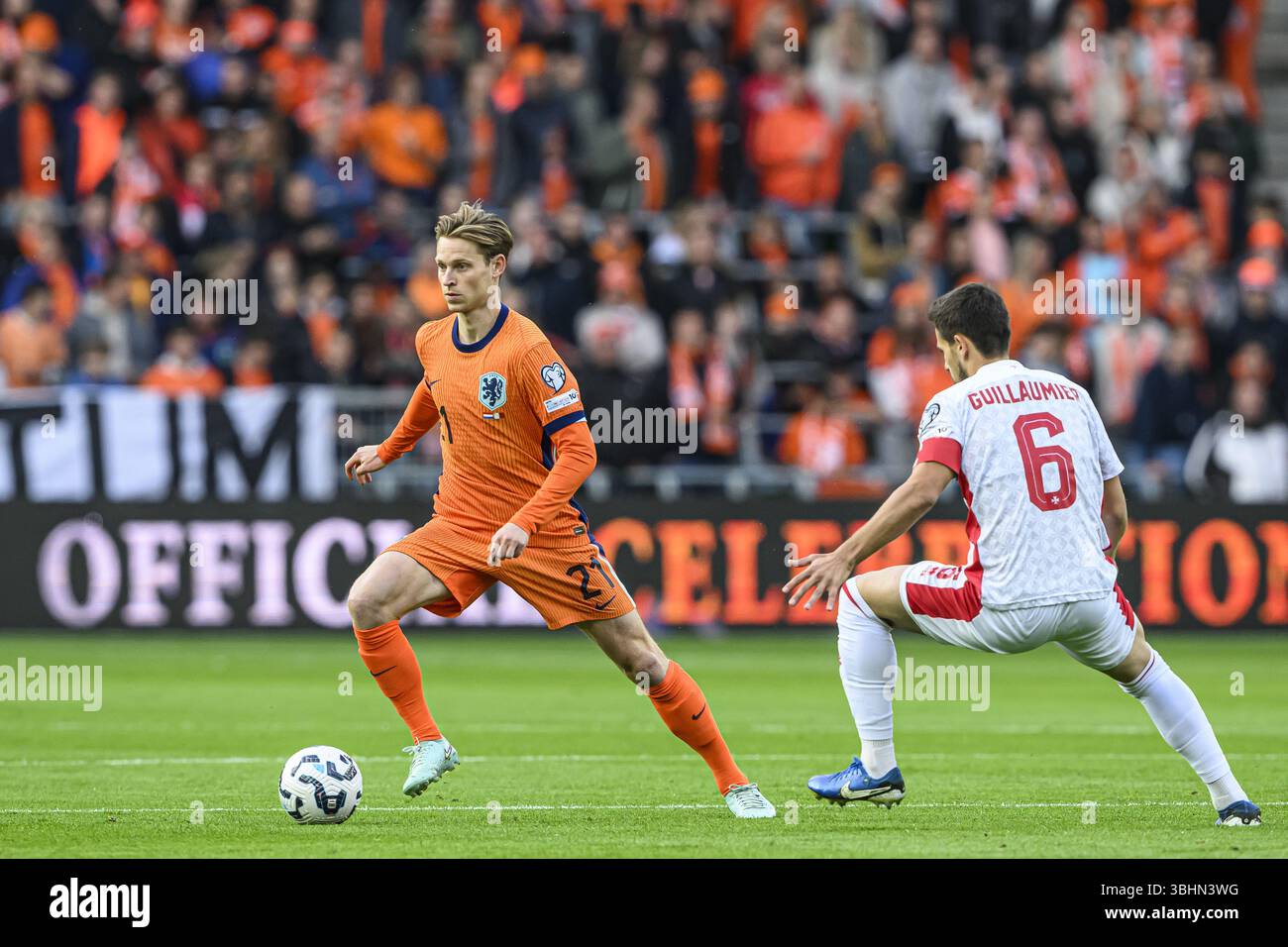 GRONINGEN - (l-r) Frenkie de Jong of Netherlands , Matthew Guillaumier ...