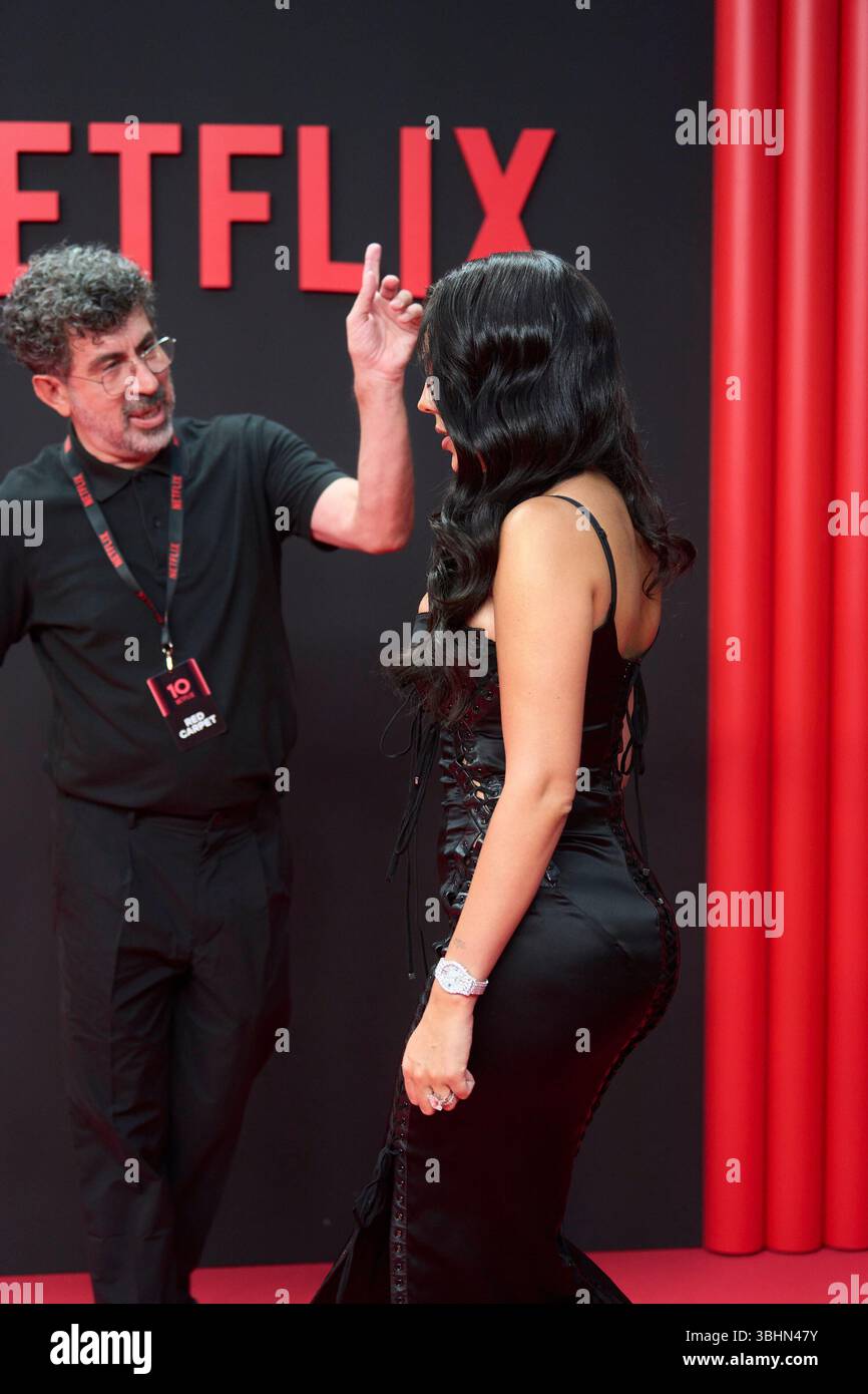 Georgina Rodriguez attends Netflix Spain's 10th anniversary party red ...