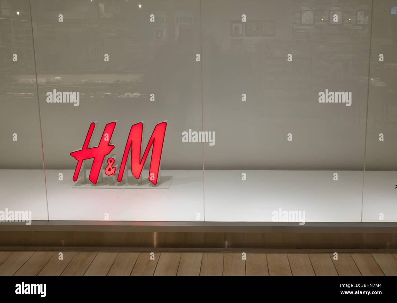 Kumamoto, Japan January 15 2025: H and M fashion flagship store in ...