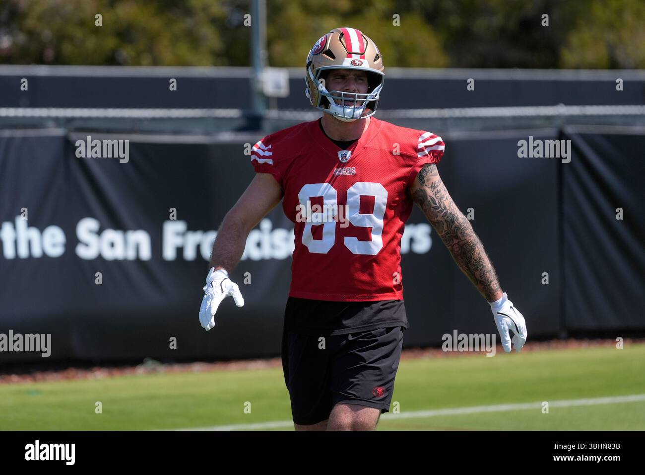 San Francisco 49ers tight end Luke Farrell (89) during practice at NFL ...