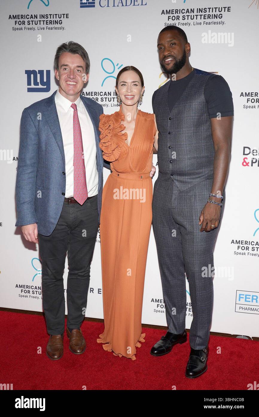Will Blodgett, Emily Blunt, Michael Anthony Kidd-Gilchrist at arrivals ...