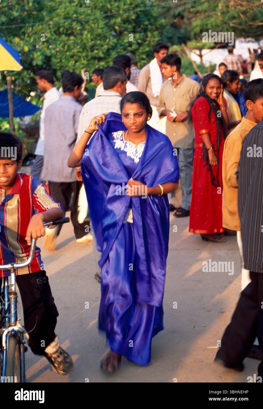 Evening crowd of locals in Jaipur, India, 2001 Stock Photo - Alamy