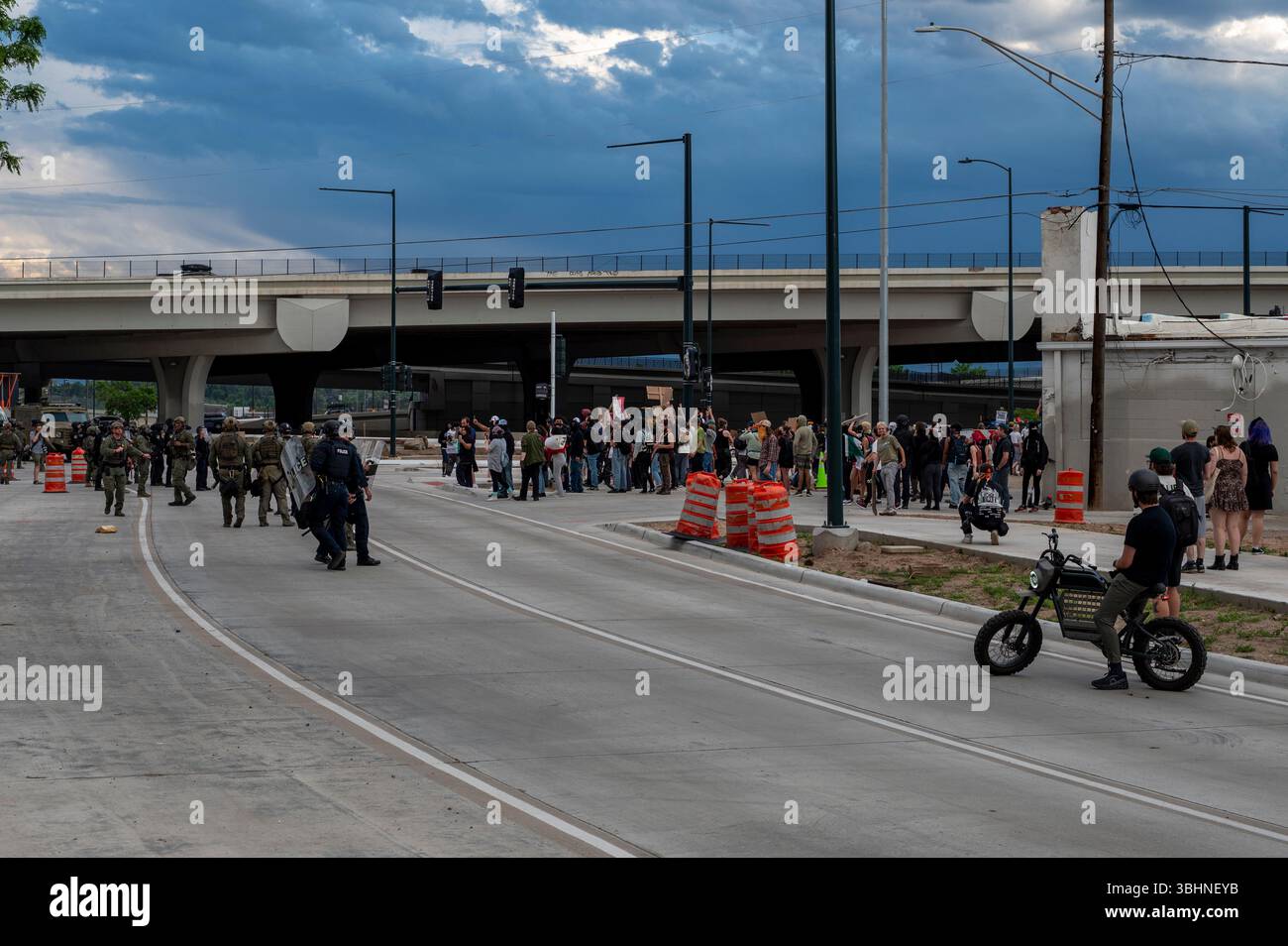 Law enforcement keeping highway hi-res stock photography and images - Alamy