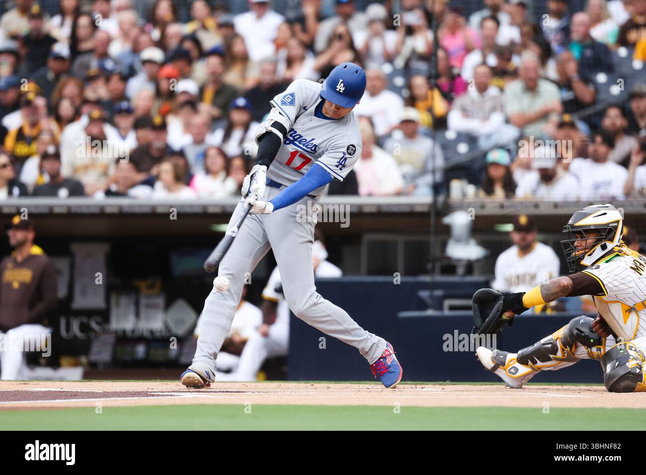 Los Angeles Dodgers' Shohei Ohtani strikes out swinging against San ...
