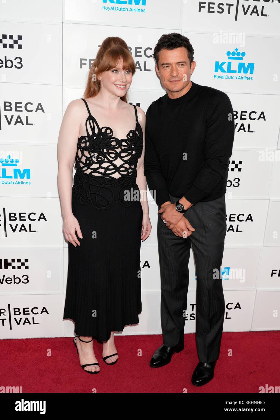 L-R: Bryce Dallas Howard, Orlando Bloom during the DEEP COVER Tribeca ...