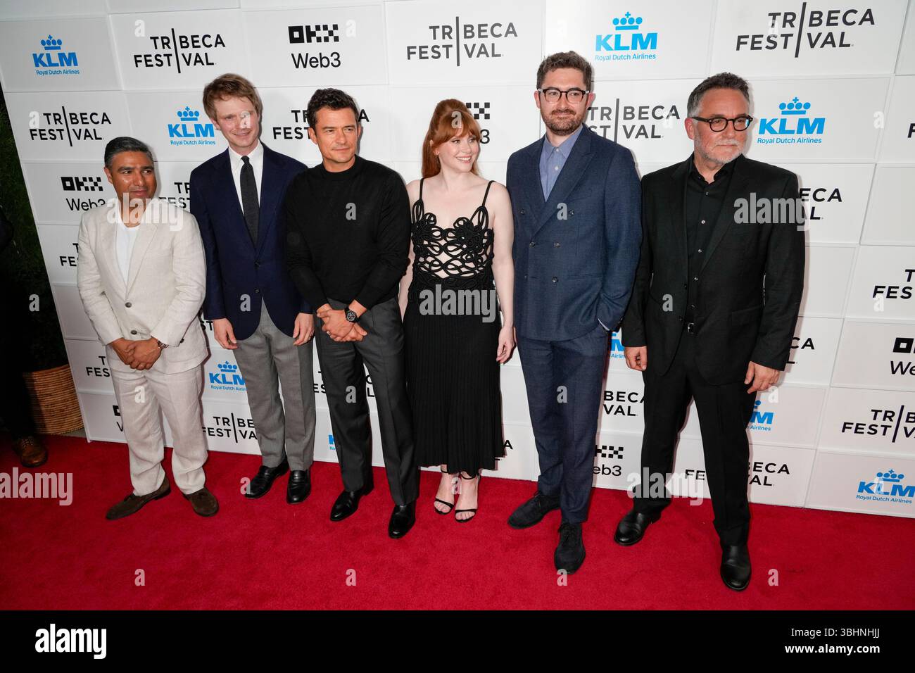 L-R: Nick Mohammed, Alexander Owen, Bryce Dallas Howard, Orlando Bloom ...