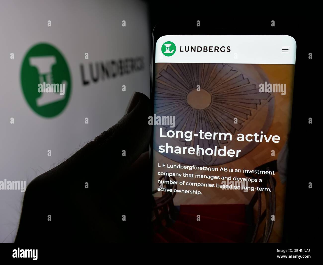 Lundbergforetagen logo hi-res stock photography and images - Alamy
