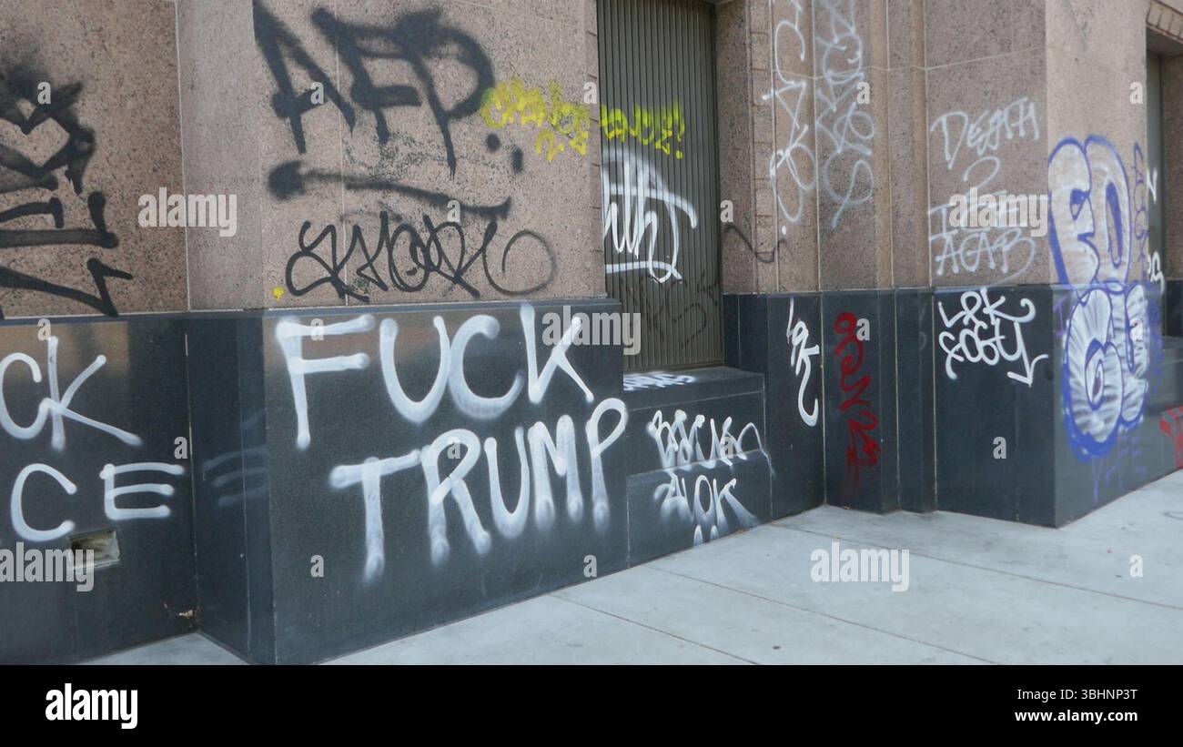 Los Angeles, California, USA 10th June 2025 Graffiti and LAPD Police ...