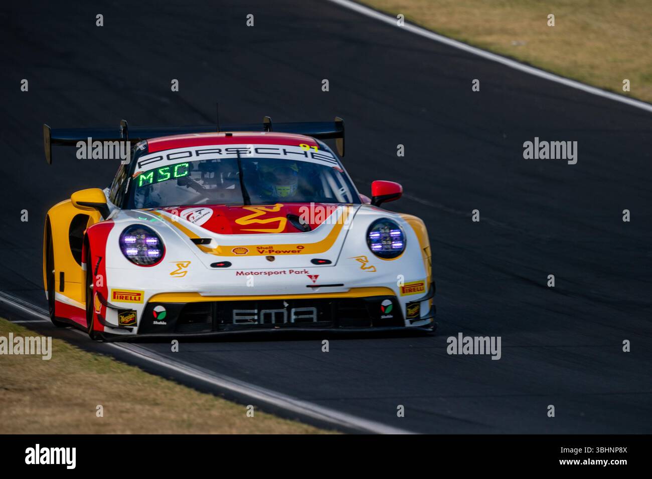 The The Bend Porsche 911GT3R (992) driven by MORRIS SCHURING in the Pro ...