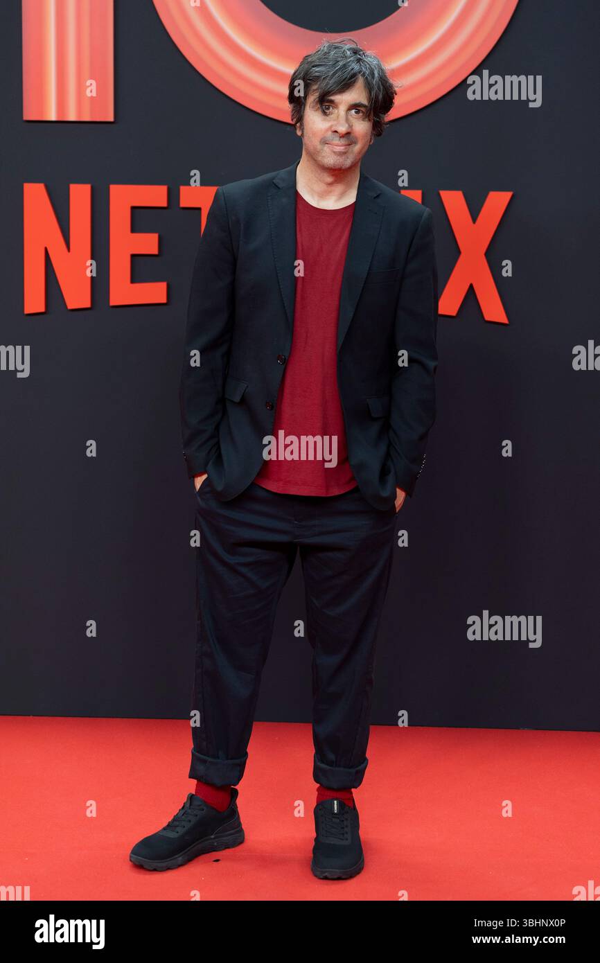 Eduardo Chapero-Jackson attended 'the red carpet for the 10th ...