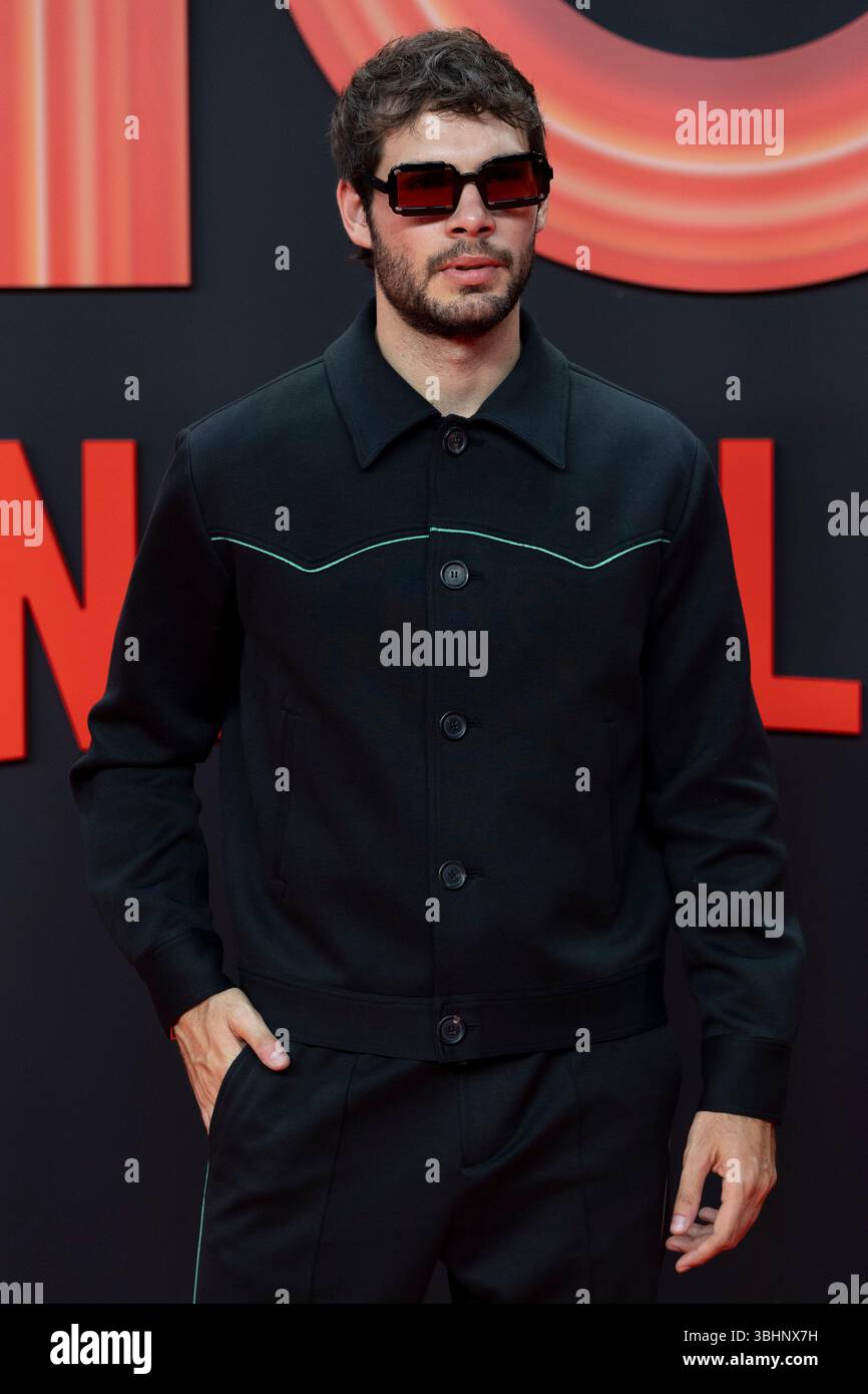 Pol Hermoso attended 'the red carpet for the 10th Anniversary of ...