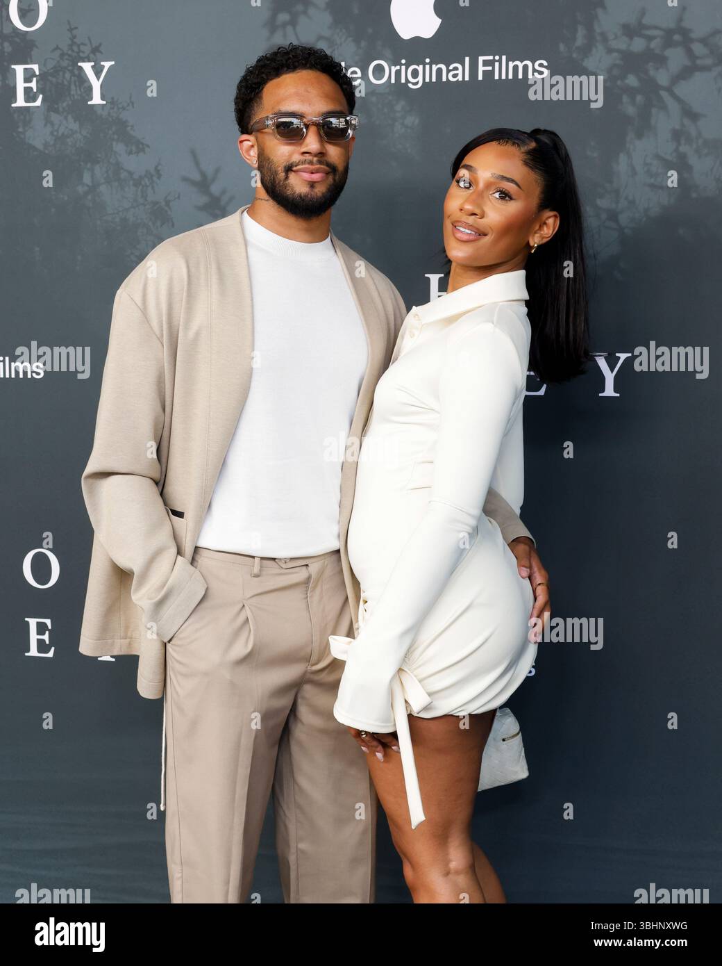 Braydon Hackett and Jess Leigh-Anne Spencer attend the Echo Valley ...