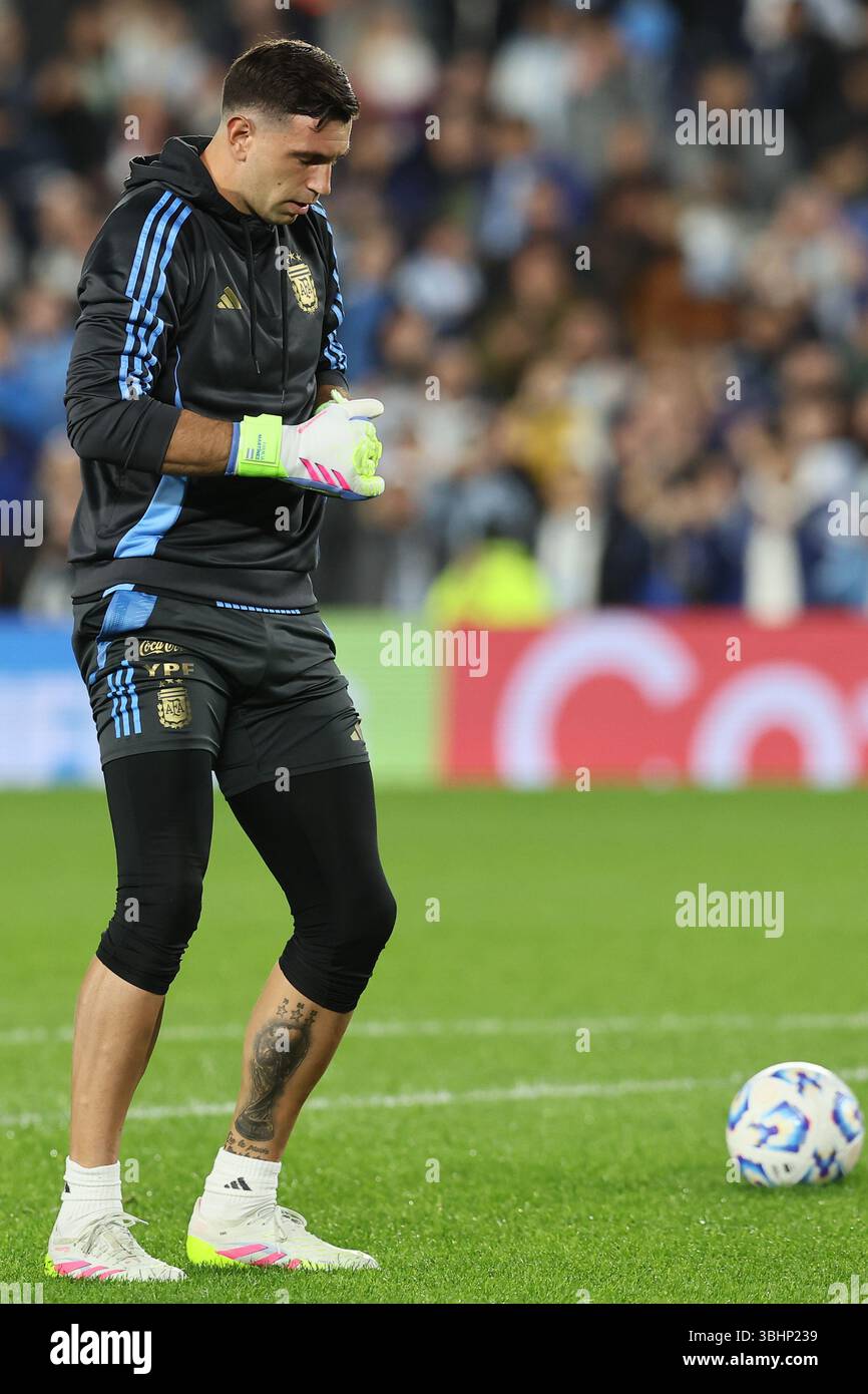Argentina’s national team goalkeeper Emiliano Martinez dances before ...