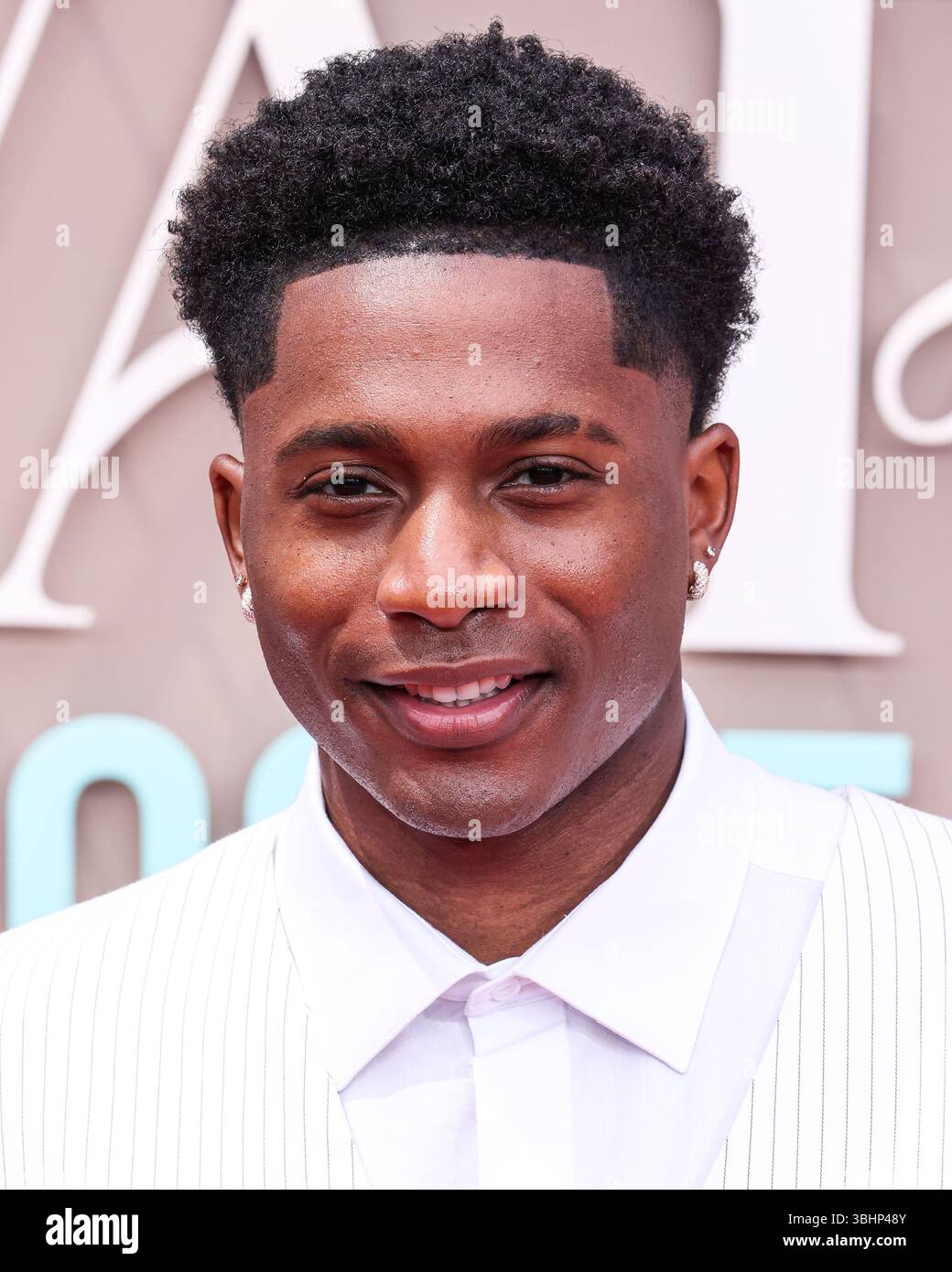 LOS ANGELES, CALIFORNIA, USA - JUNE 09: Haitian-American actor Da ...