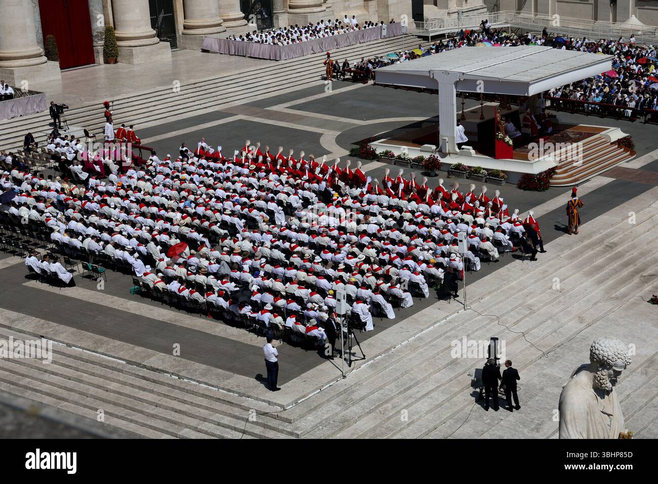 Pentecost 2025 hi-res stock photography and images - Alamy