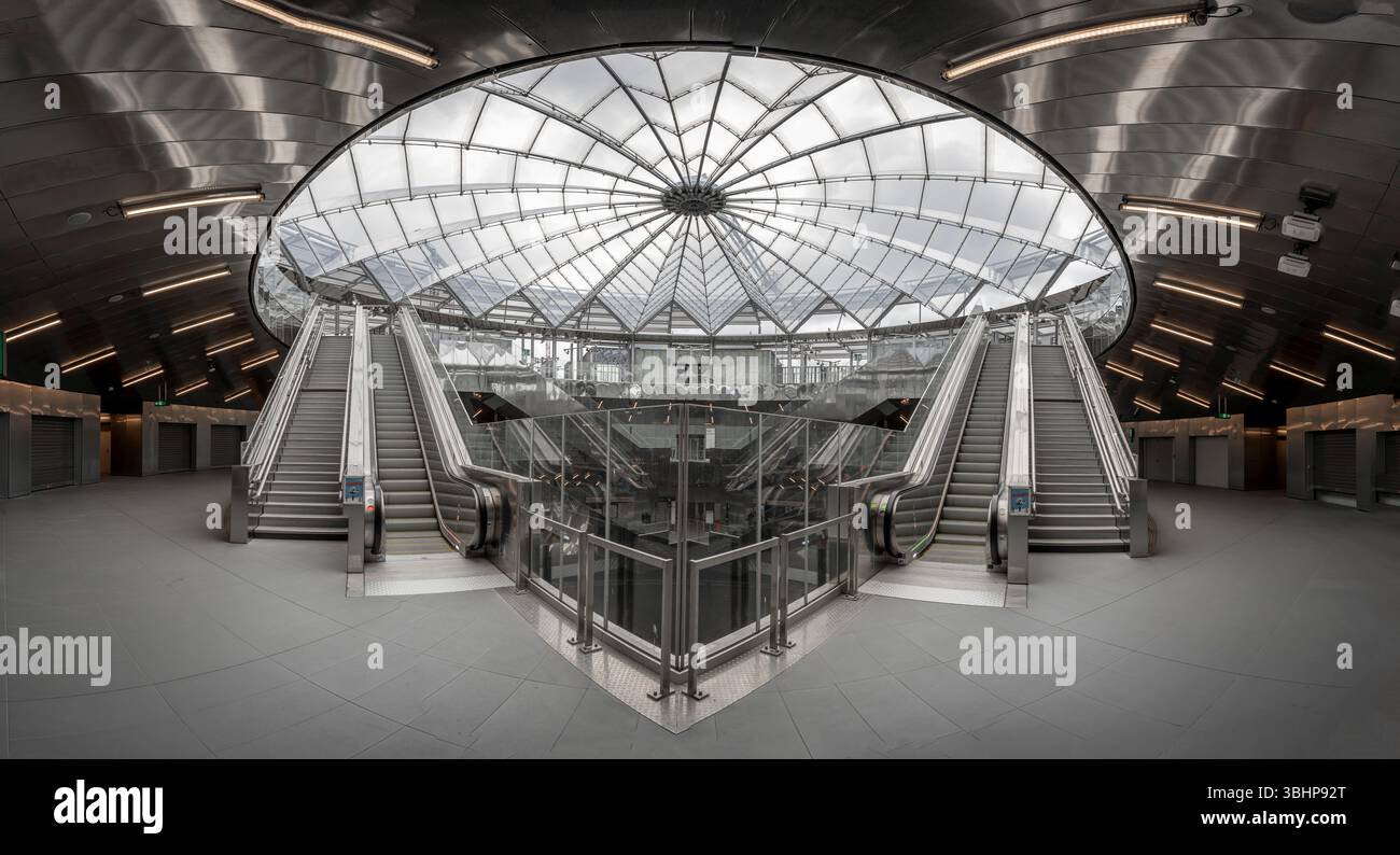 Paris, France - 06 07 2025: Subway Gustave Roussy. Panoramic view ...