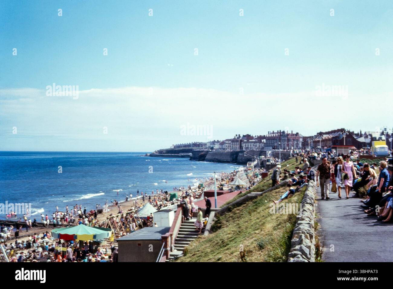 Whitley Bay Beach, Whitley Bay, Tyne & Wear, UK, in 1964. Busy, popular ...